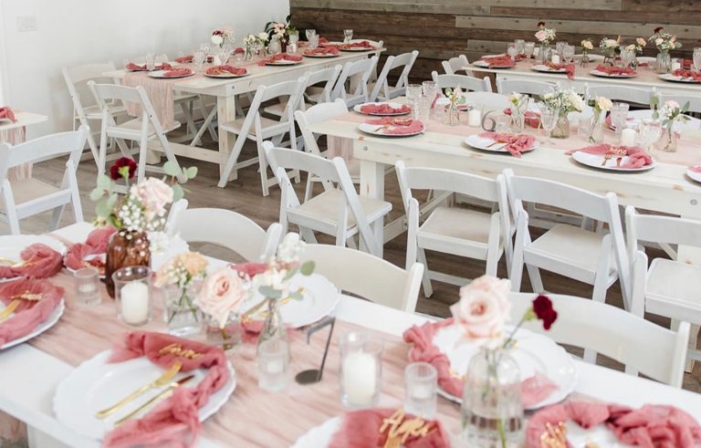 The Evolution of Plastic Folding Chairs: A Brief History